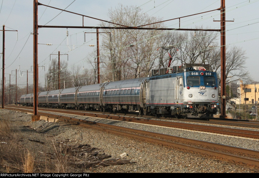 Amtrak train 86(15)